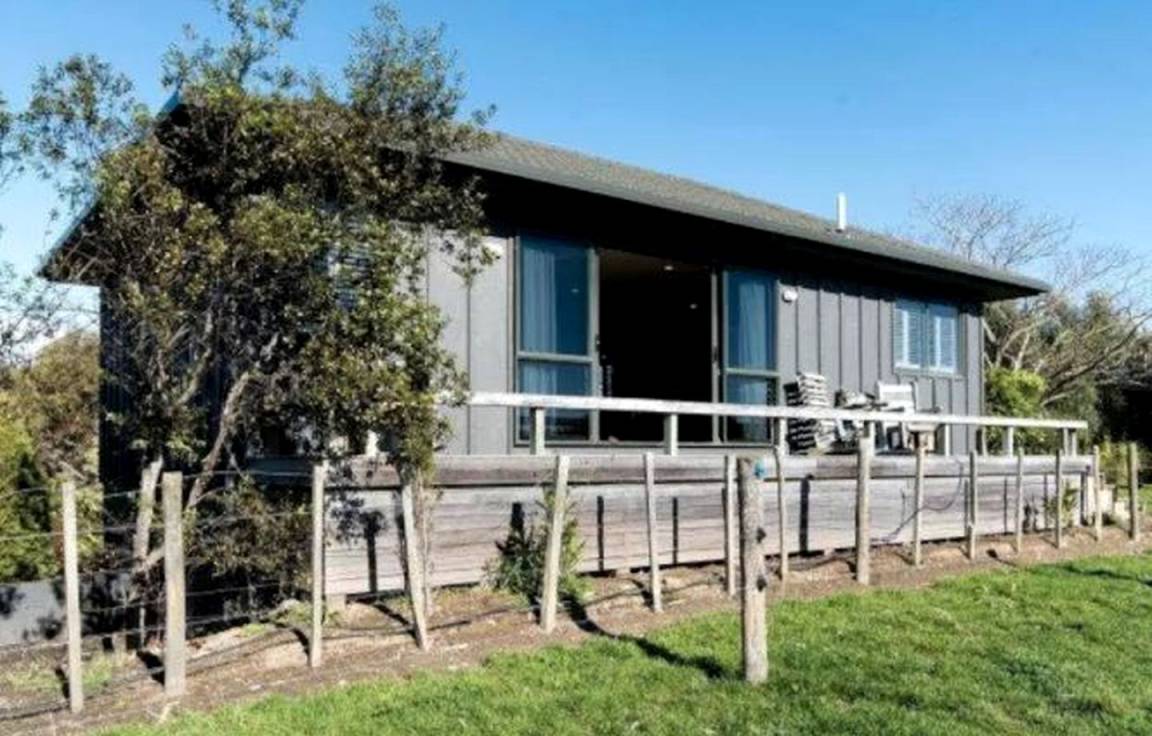 Lodge ∙ 1 Bedroom ∙ 2 Guests - Wairarapa
