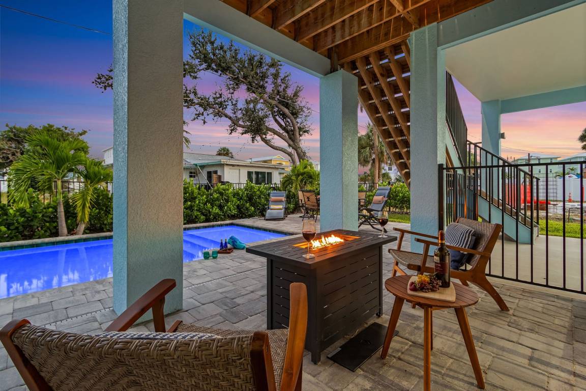 198 M² House ∙ 4 Bedrooms ∙ 8 Guests - Fort Myers Beach, FL