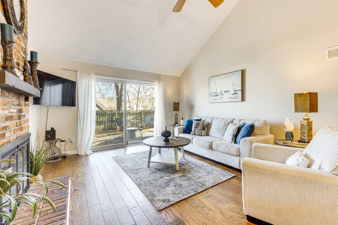 111 M² Apartament ∙ 2 Sypialnie ∙ 5 Gości - Kansas City