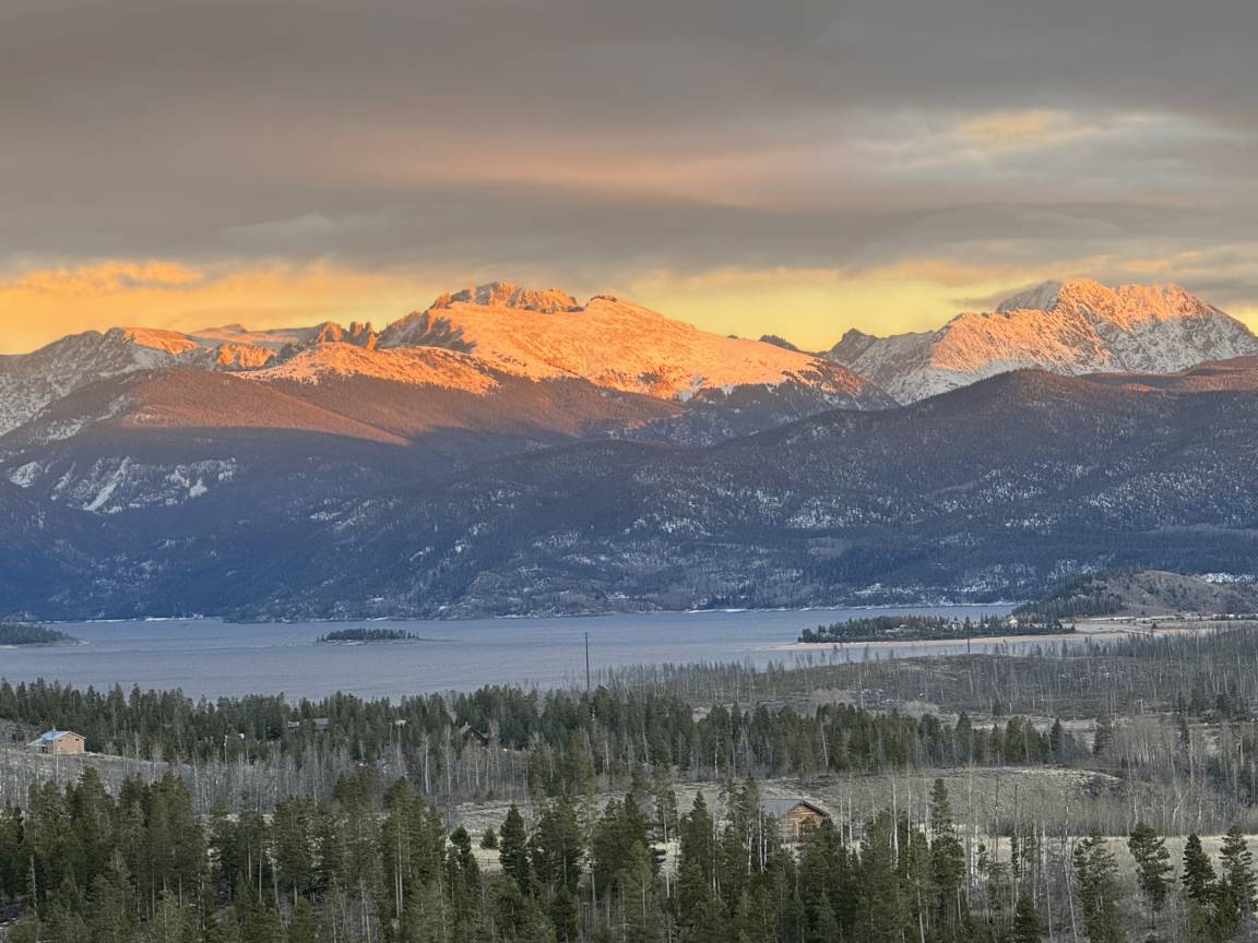 308 M² Mökki ∙ 4 Makuuhuonetta ∙ 10 Vierasta - Colorado