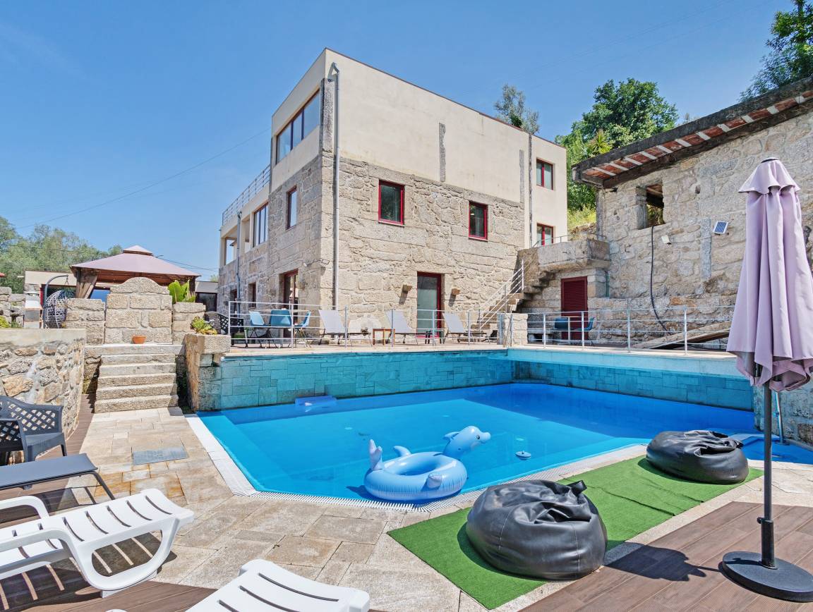 20 M² Camera Privata ∙ 1 Camera Da Letto ∙ 2 Ospiti - Terras de Bouro