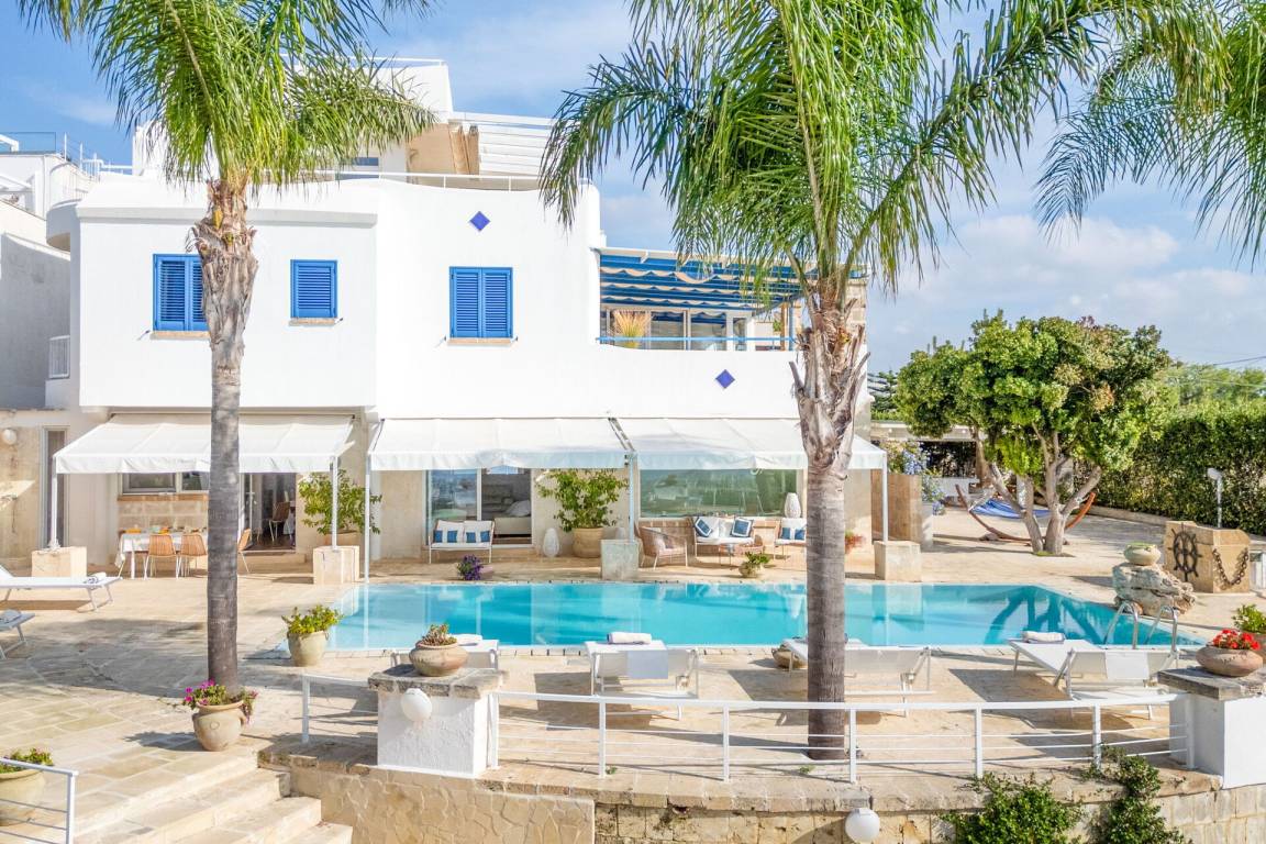 200 M² Villa ∙ 5 Bedrooms ∙ 10 Guests - Nardò