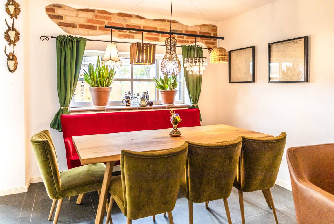 53 M² Ferienwohnung ∙ 1 Schlafzimmer ∙ 4 Gäste - Nabburg