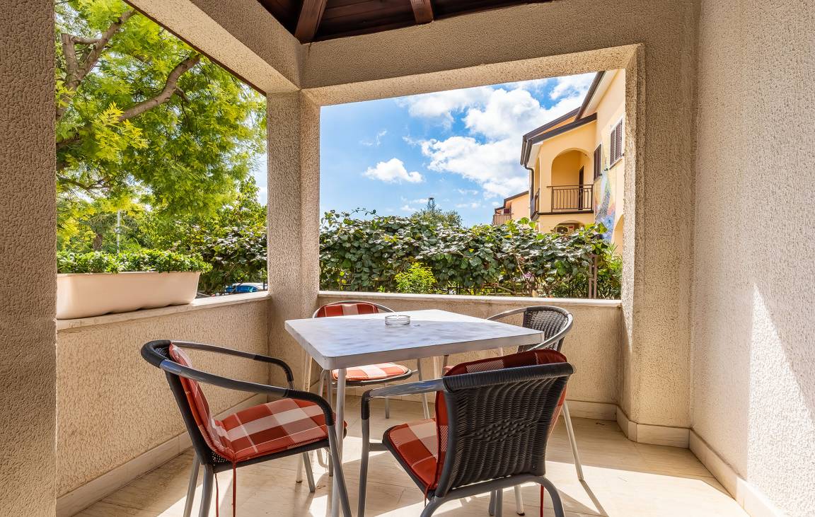 50 M² Apartment ∙ 2 Bedrooms ∙ 4 Guests - Poreč