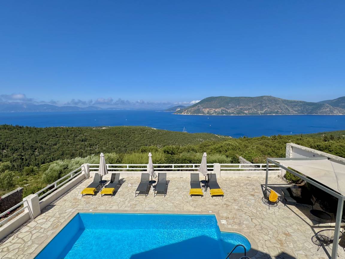 175 M² Villa ∙ 3 Bedrooms ∙ 7 Guests - Fiskardo