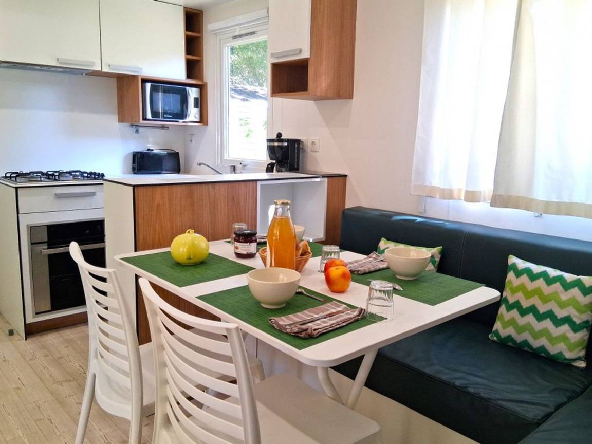 26 M² Mobil-home ∙ 2 Chambres ∙ 4 Personnes - Aveyron