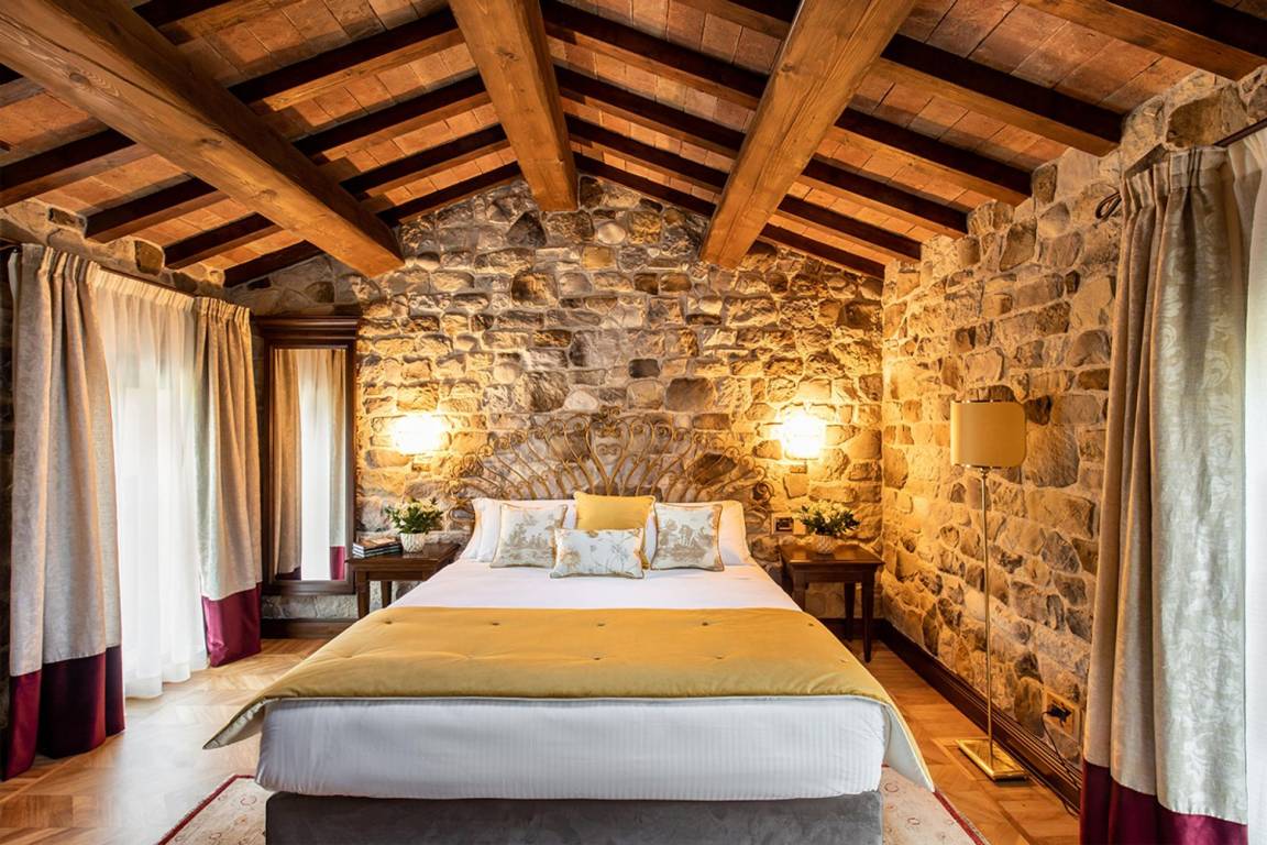 239 M² Villa ∙ 4 Habitaciones ∙ 8 Huéspedes - Castel San Pietro Terme
