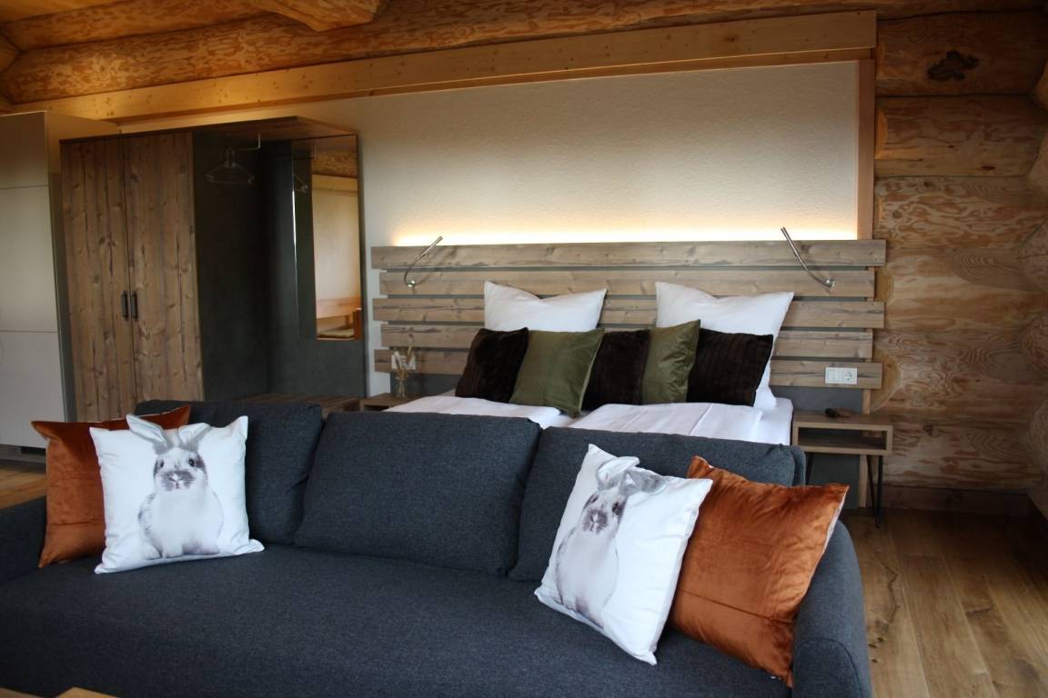 52 M² Ferienwohnung ∙ 1 Schlafzimmer ∙ 5 Gäste - Hermeskeil