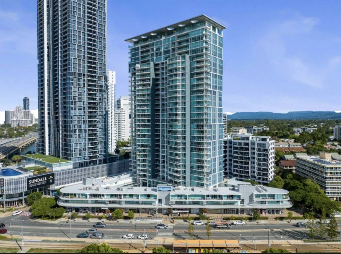 90 M² Apartment ∙ 2 Bedrooms ∙ 4 Guests - Broadbeach