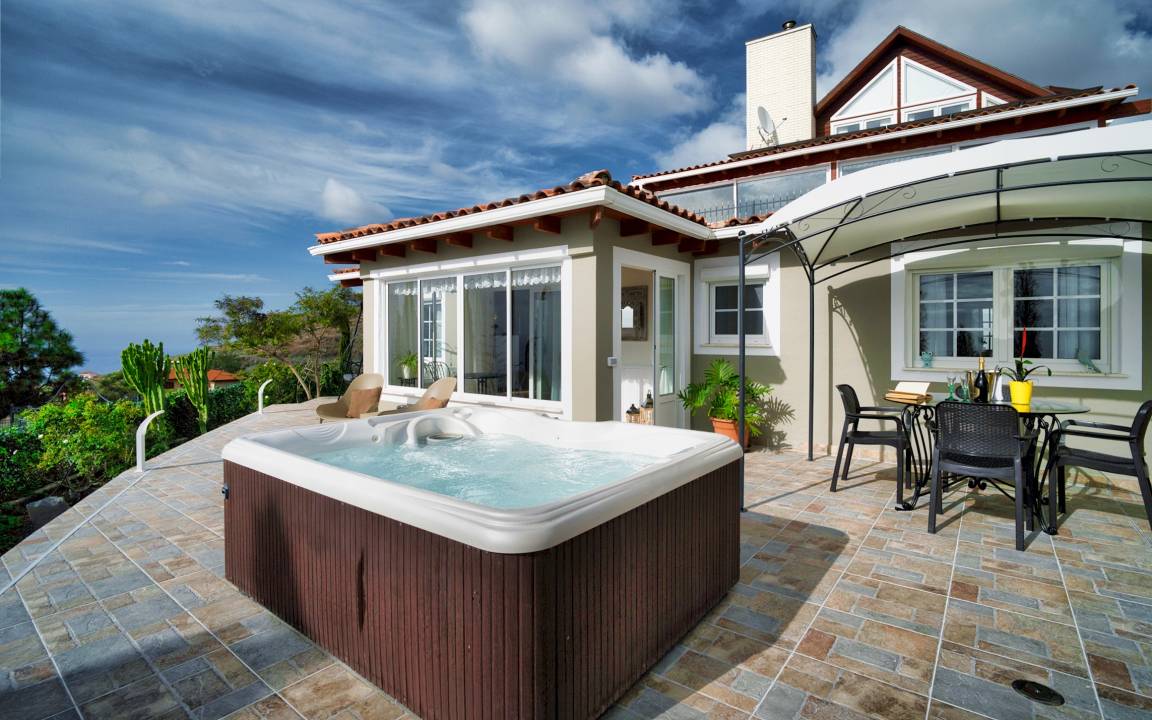 150 M² Villa ∙ 1 Bedroom ∙ 2 Guests - Adeje