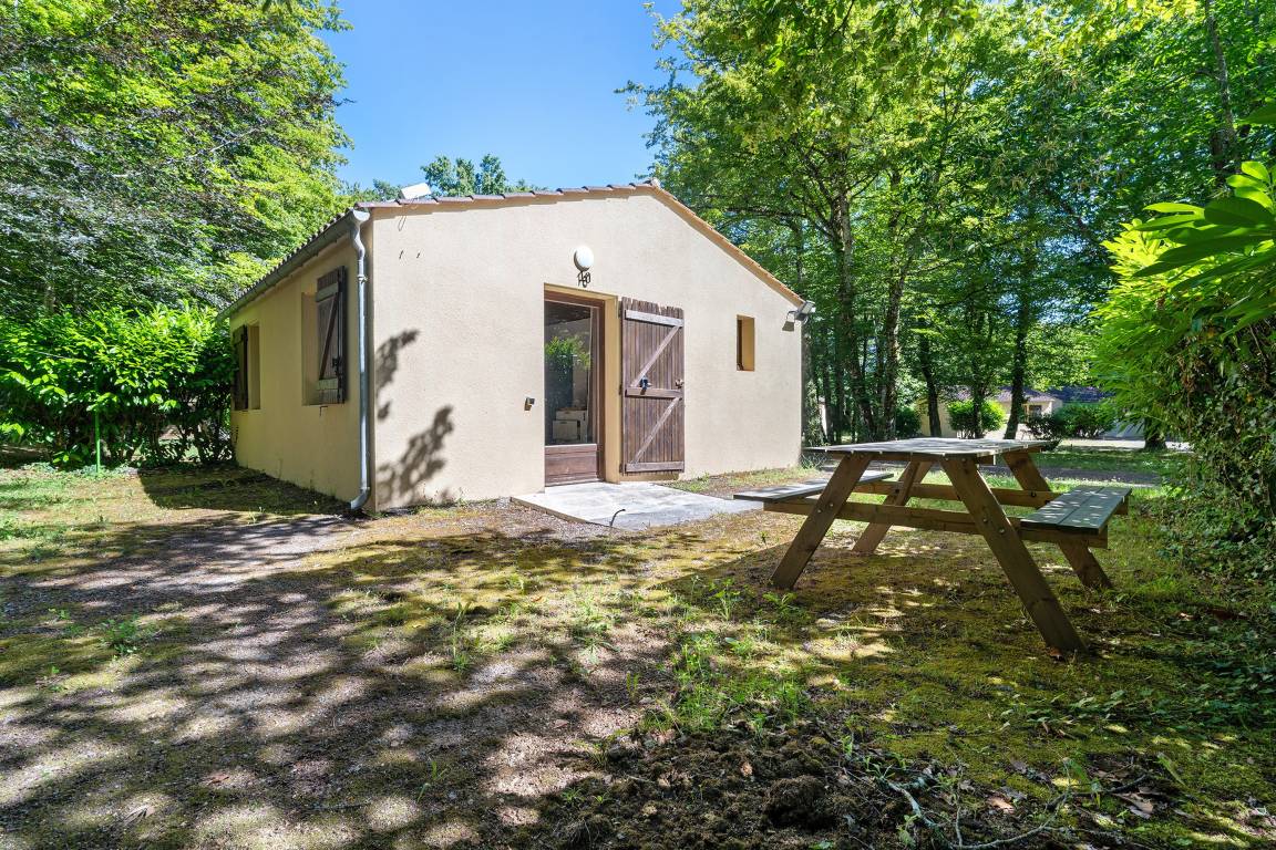 37 M² Maison De Vacances ∙ 2 Chambres ∙ 4 Personnes - Sarlat-la-Canéda
