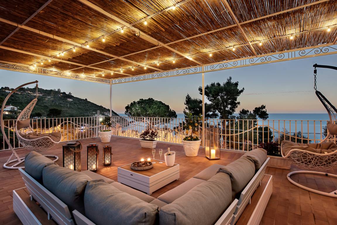 100 M² Apartamento ∙ 3 Habitaciones ∙ 6 Huéspedes - Isla de Capri