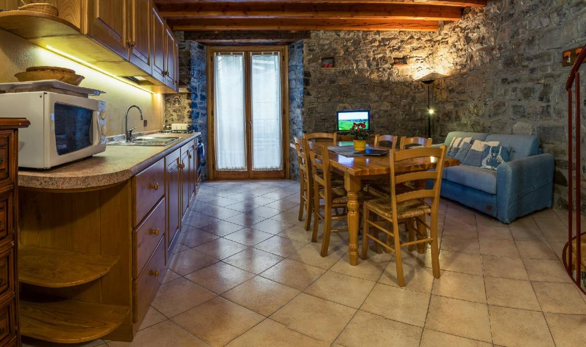 75 M² Apartamento ∙ 2 Habitaciones ∙ 6 Huéspedes - Castro