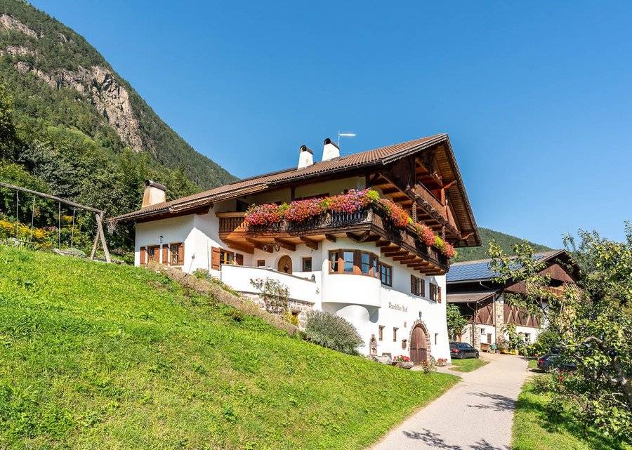 61 M² Private Room ∙ 1 Bedroom ∙ 5 Guests - Kastelruth