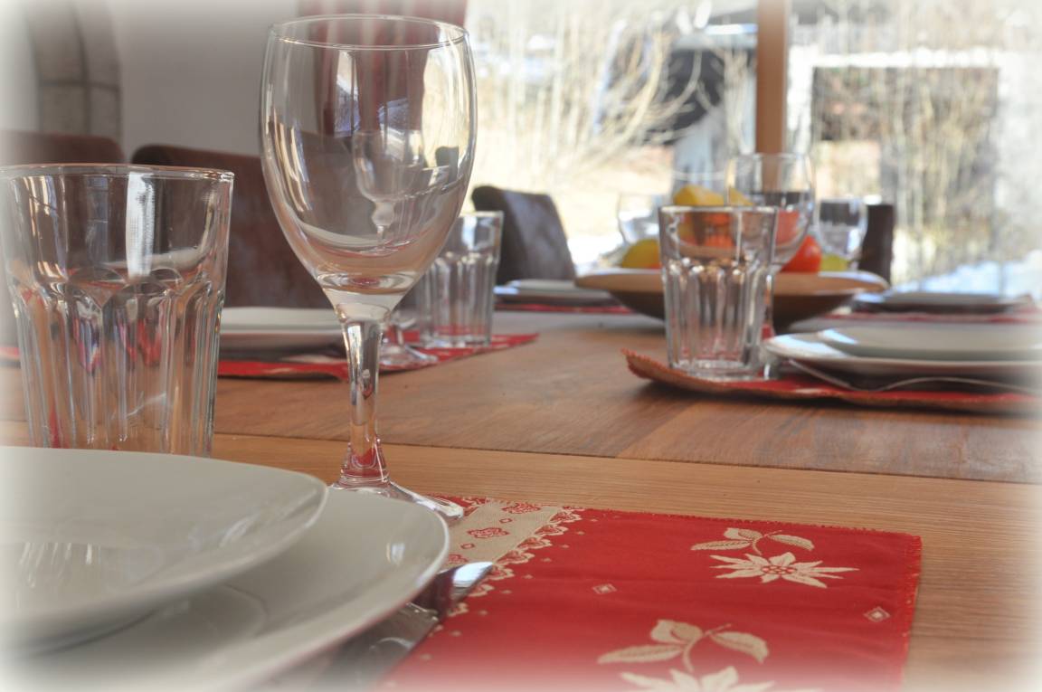 170 M² Chalet ∙ 5 Slaapkamers ∙ 12 Gasten - Samoëns