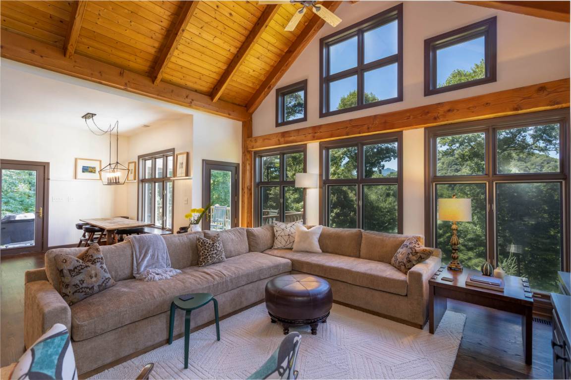229 M² Cabin ∙ 3 Bedrooms ∙ 9 Guests - Blowing Rock, NC
