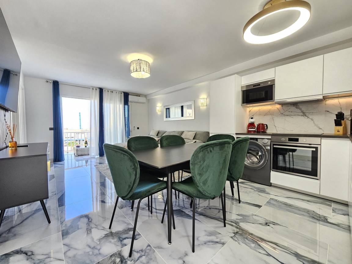 70 M² Apartment ∙ 2 Bedrooms ∙ 5 Guests - Costa Adeje