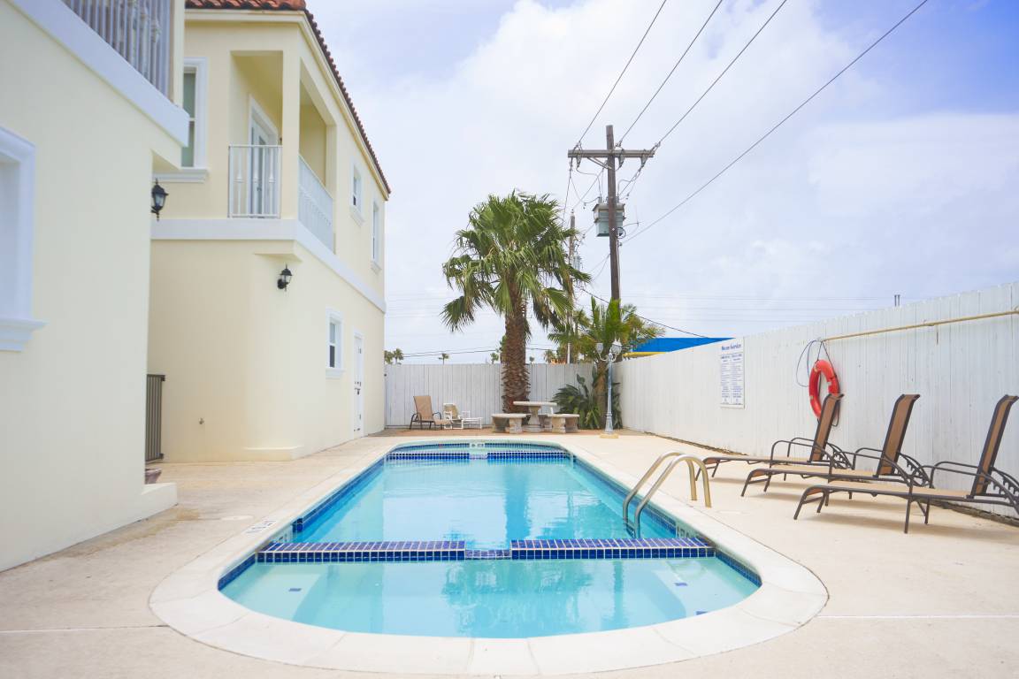 117 M² Condo ∙ 3 Bedrooms ∙ 8 Guests - Port Isabel, TX