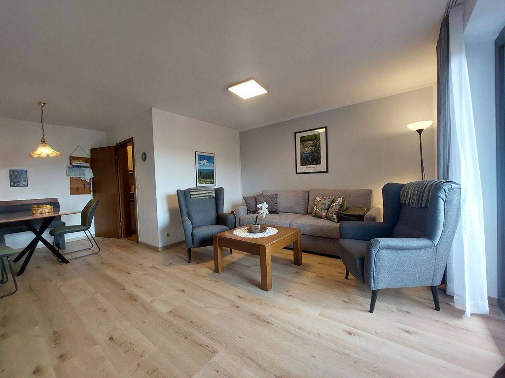 56 M² Apartamento ∙ 1 Habitación ∙ 4 Huéspedes - Deggendorf