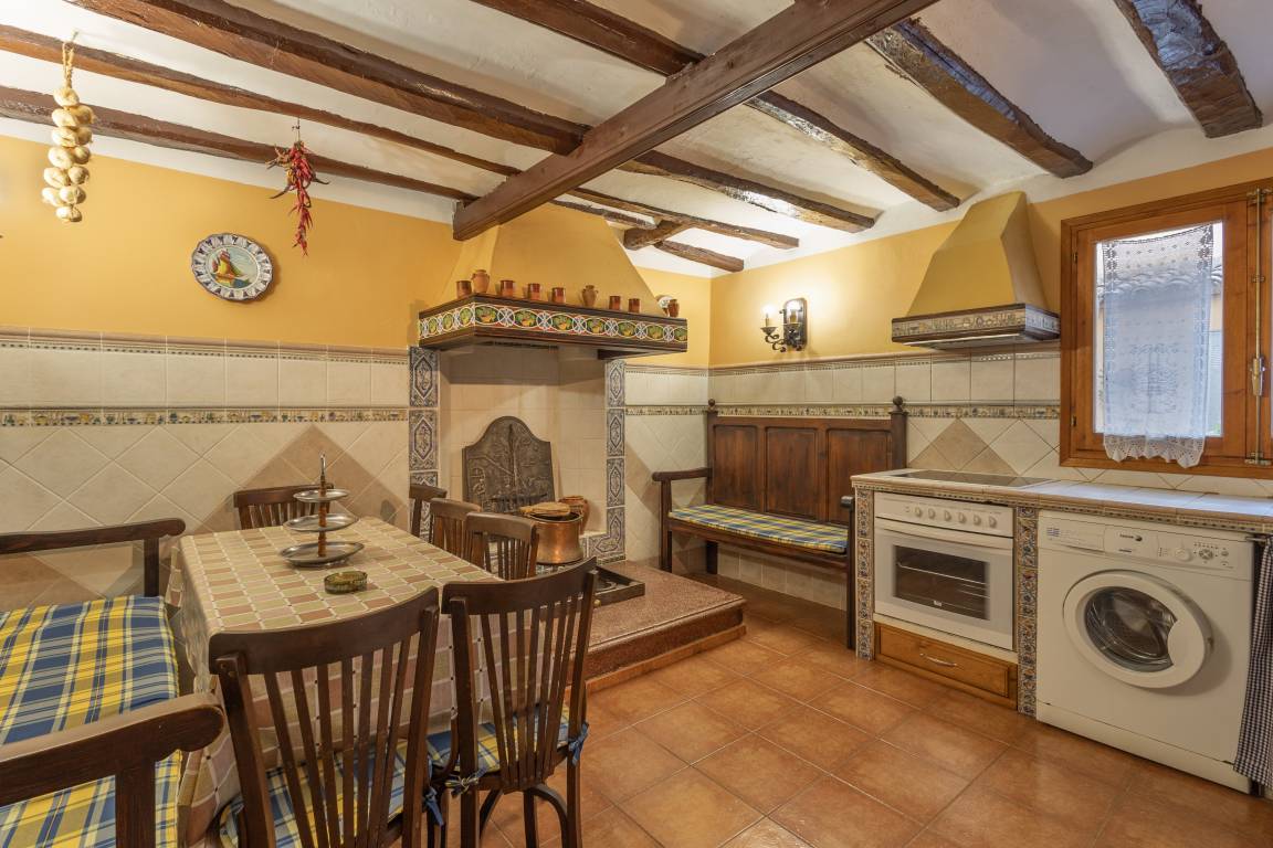264 M² Maison De Vacances ∙ 4 Chambres ∙ 12 Personnes - Daroca