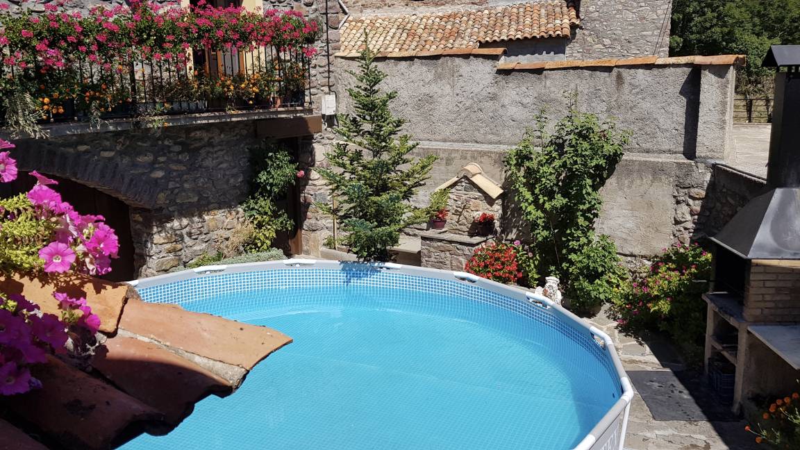 125 M² House ∙ 4 Bedrooms ∙ 10 Guests - Catalonia