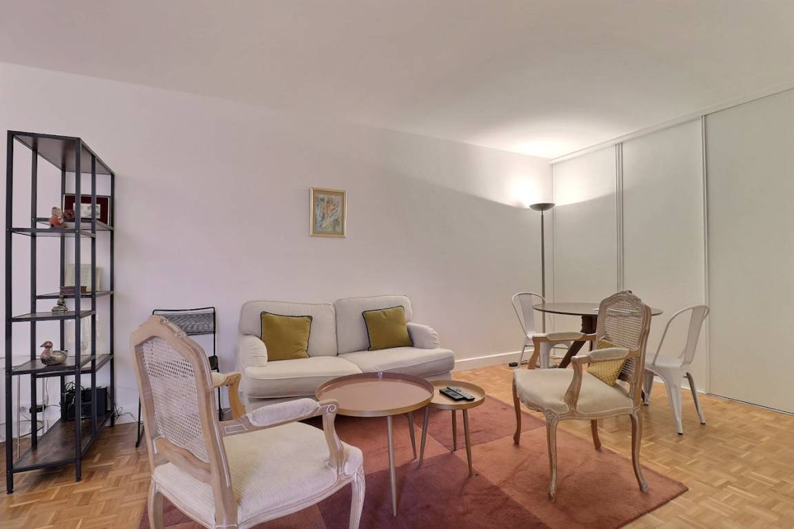 44 M² Apartment ∙ 1 Bedroom ∙ 2 Guests - Paris