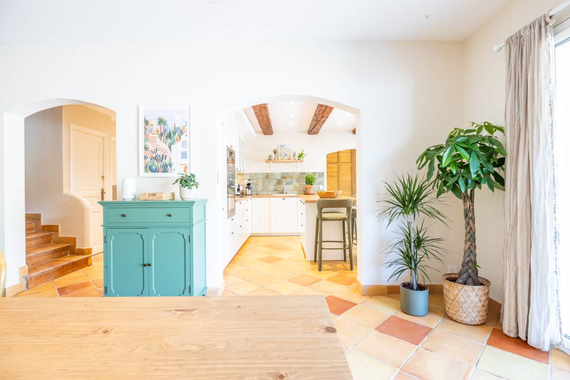 180 M² Villa ∙ 4 Chambres ∙ 8 Personnes - Golfe Juan
