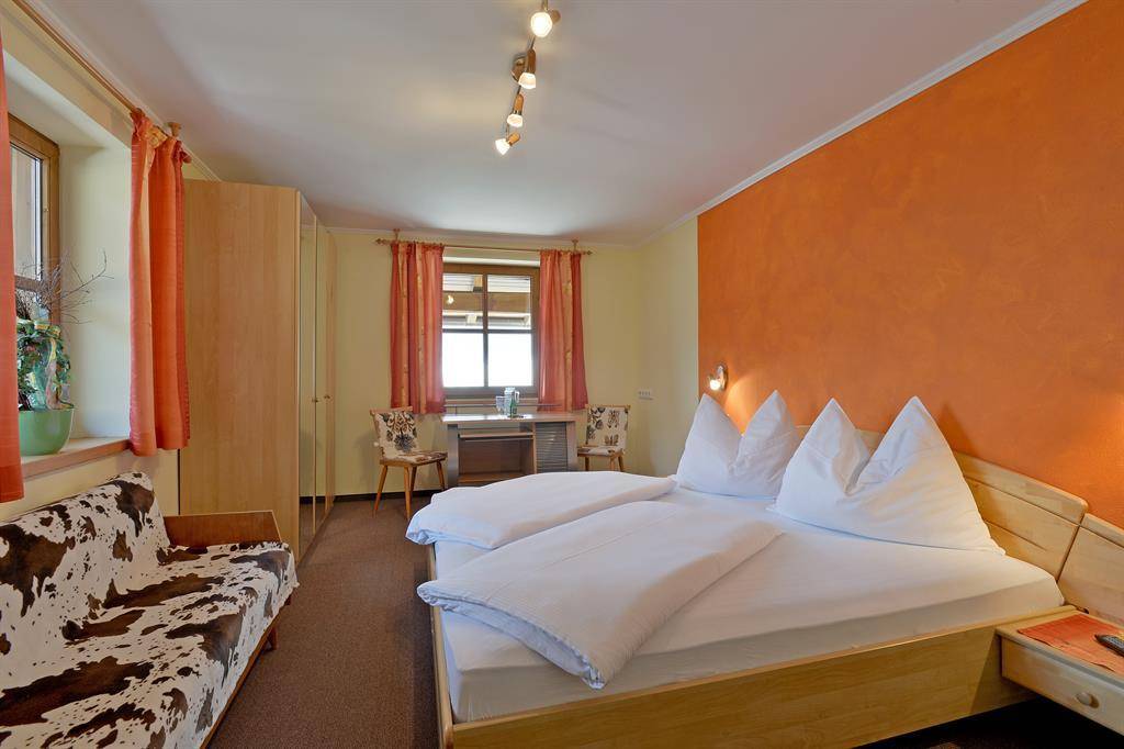 70 M² Apartment ∙ 2 Bedrooms ∙ 6 Guests - Kufstein