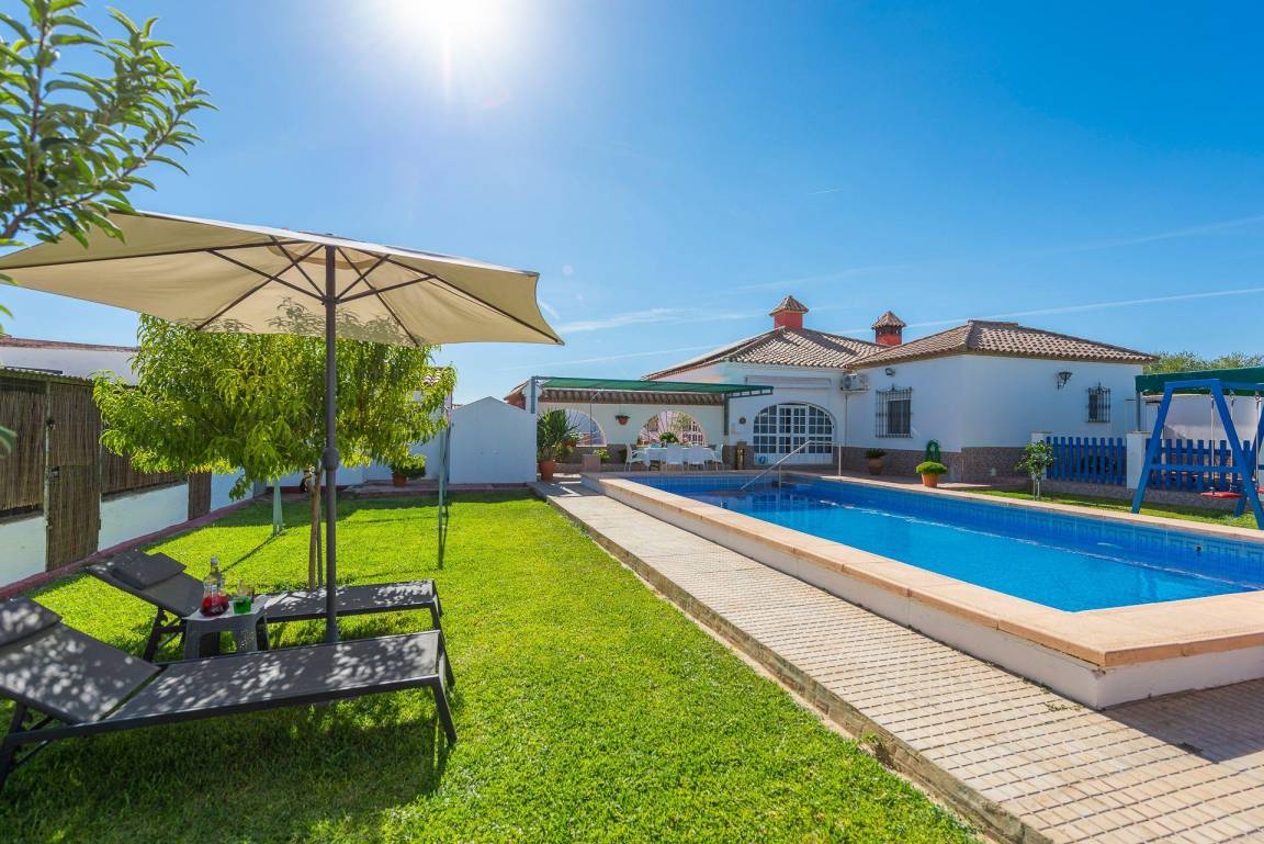 130 M² Casa ∙ 3 Habitaciones ∙ 6 Huéspedes - La Puebla de Cazalla