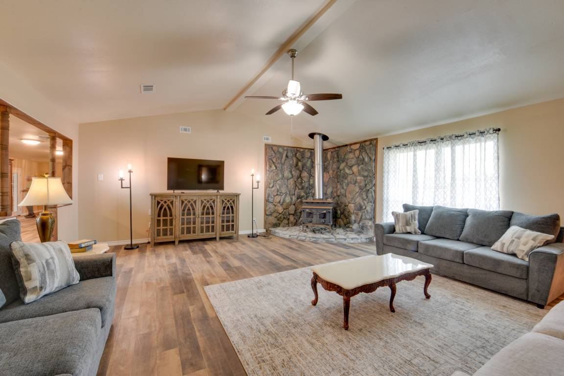 278 M² Casa ∙ 4 Habitaciones ∙ 8 Huéspedes - Lake Charles, LA