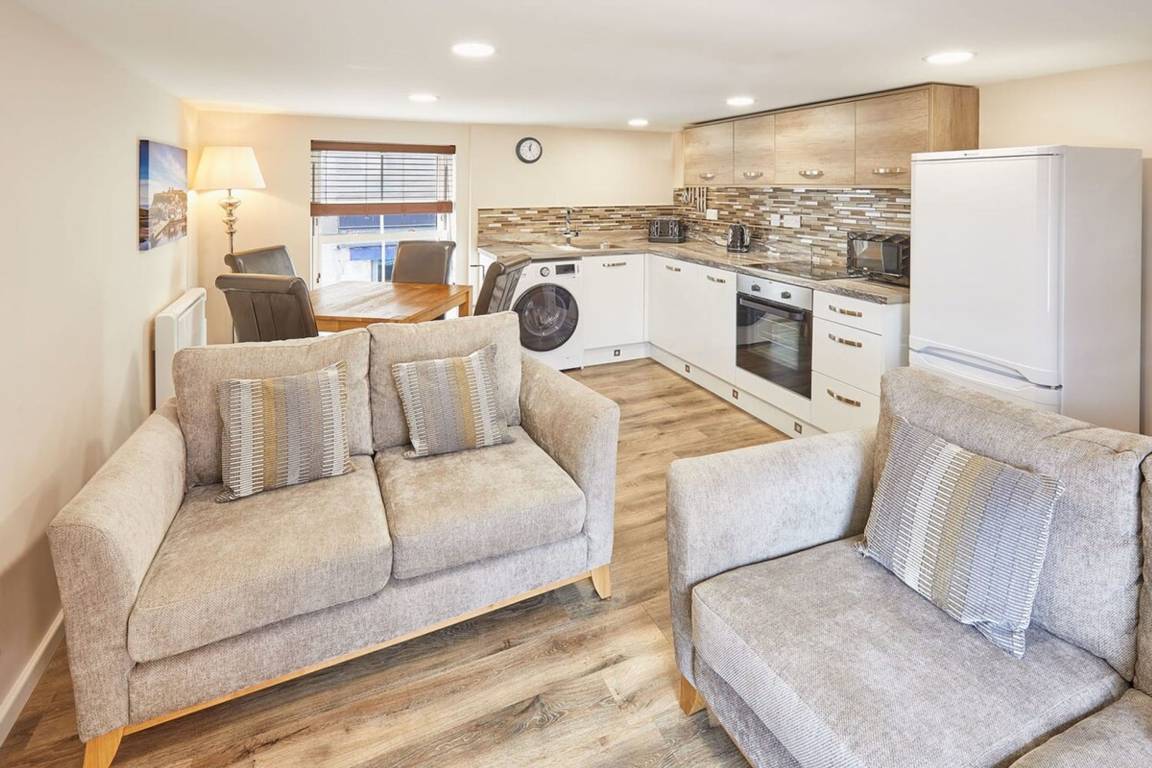 Apartment ∙ 2 Bedrooms ∙ 4 Guests - Robin Hood's Bay