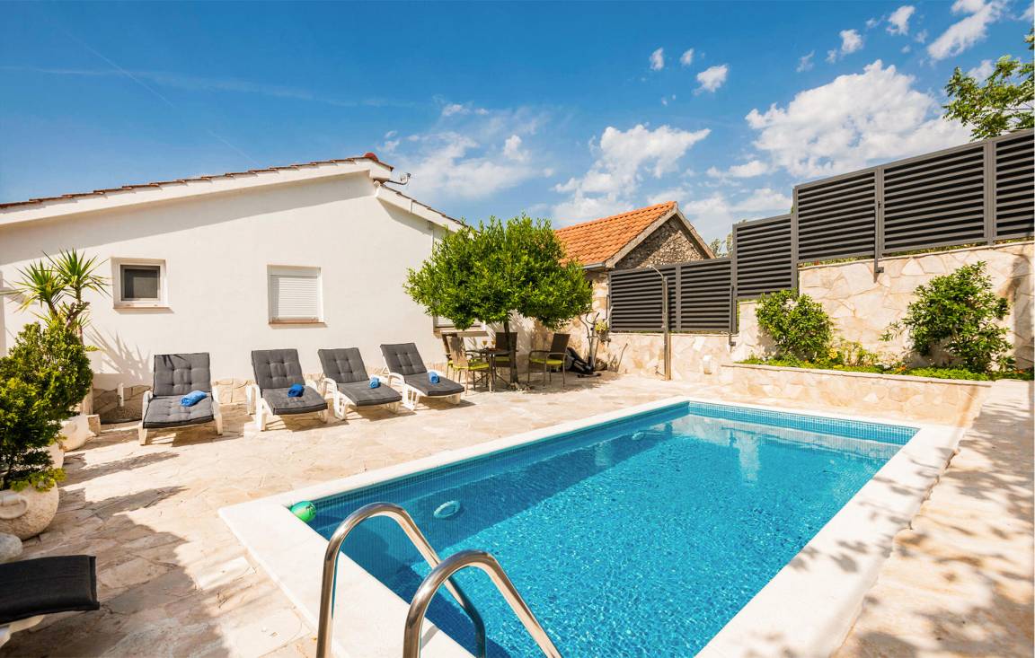 80 M² Casa ∙ 2 Camere Da Letto ∙ 6 Ospiti - Duba