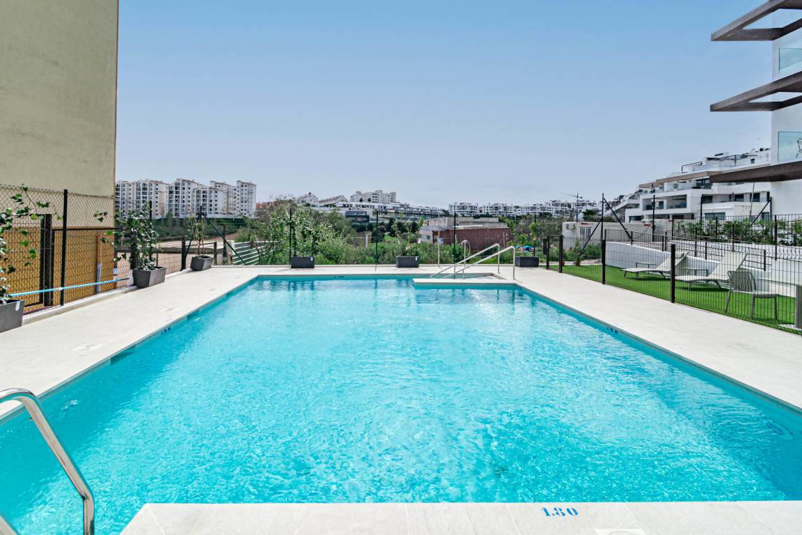 53 M² Apartamento ∙ 1 Habitación ∙ 2 Huéspedes - Estepona