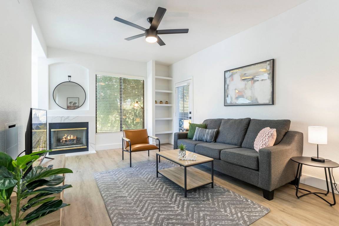 Apartment ∙ 2 Bedrooms ∙ 4 Guests - Cave Creek, AZ