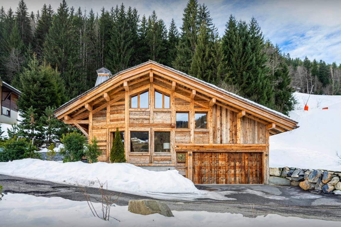 167 M² Chalet ∙ 4 Bedrooms ∙ 8 Guests - Manigod