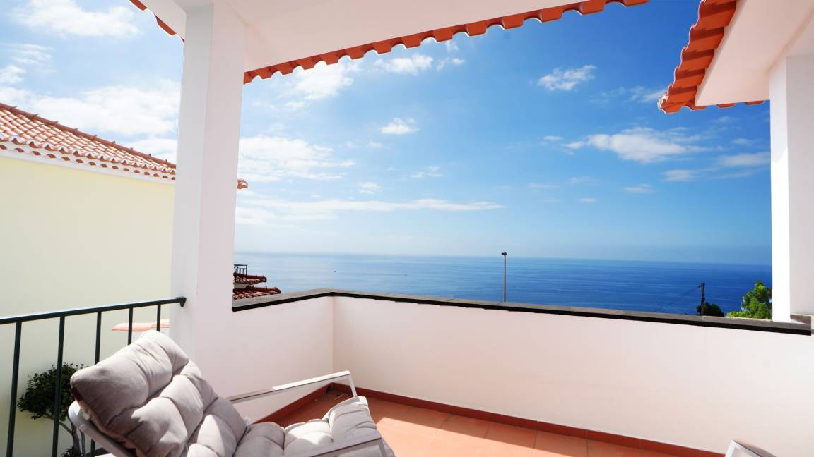 240 M² Ferienhaus ∙ 4 Schlafzimmer ∙ 8 Gäste - Caniço