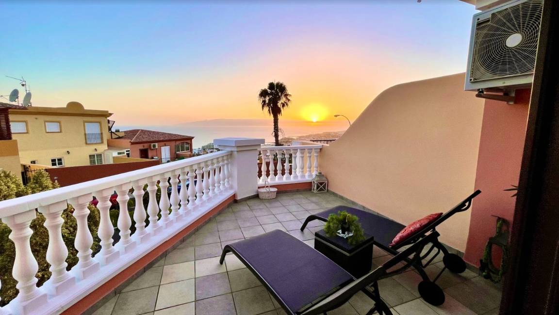 120 M² Apartamento ∙ 2 Habitaciones ∙ 6 Huéspedes - Costa Adeje