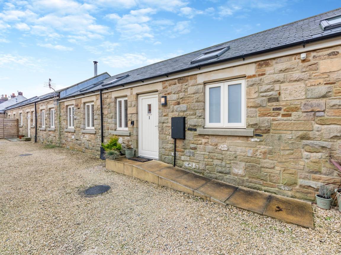 Cottage ∙ 2 Bedrooms ∙ 4 Guests - Bamburgh