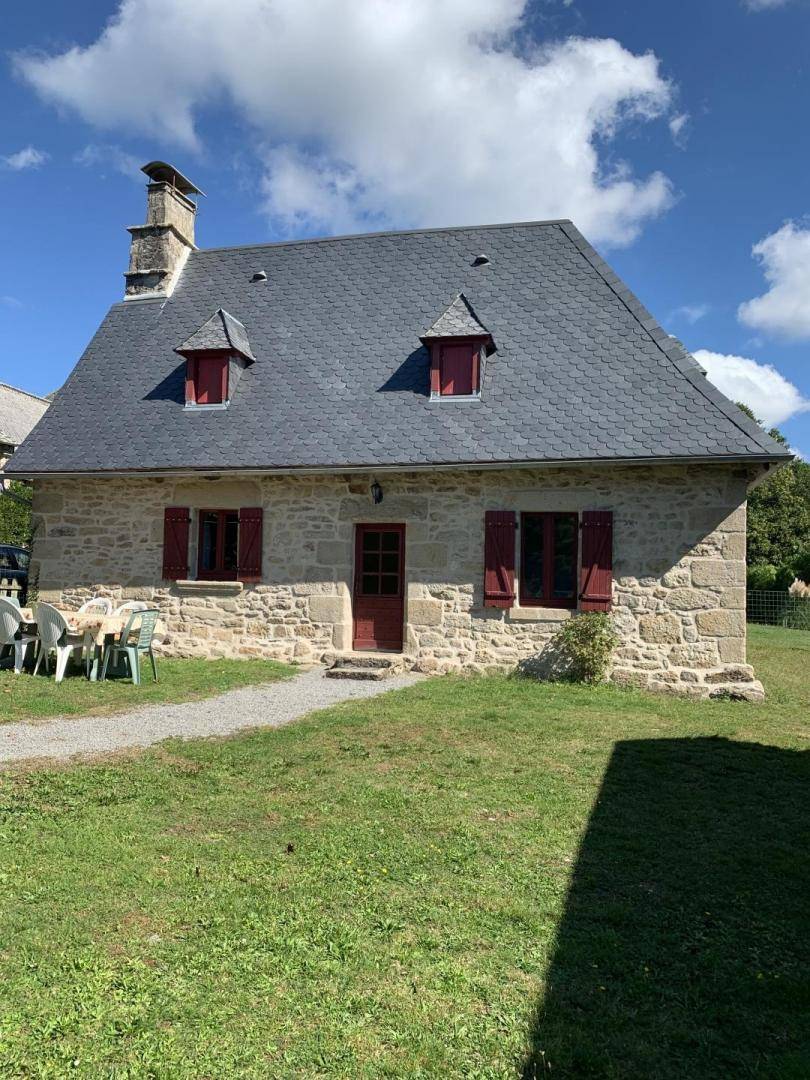 79 M² Gîte ∙ 2 Chambres ∙ 5 Personnes - Corrèze