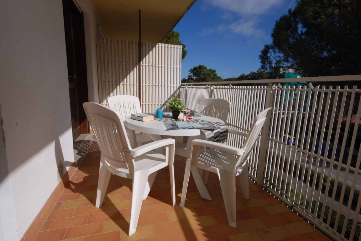 70 M² Apartamento ∙ 2 Quartos ∙ 5 Hóspedes - Lignano Riviera