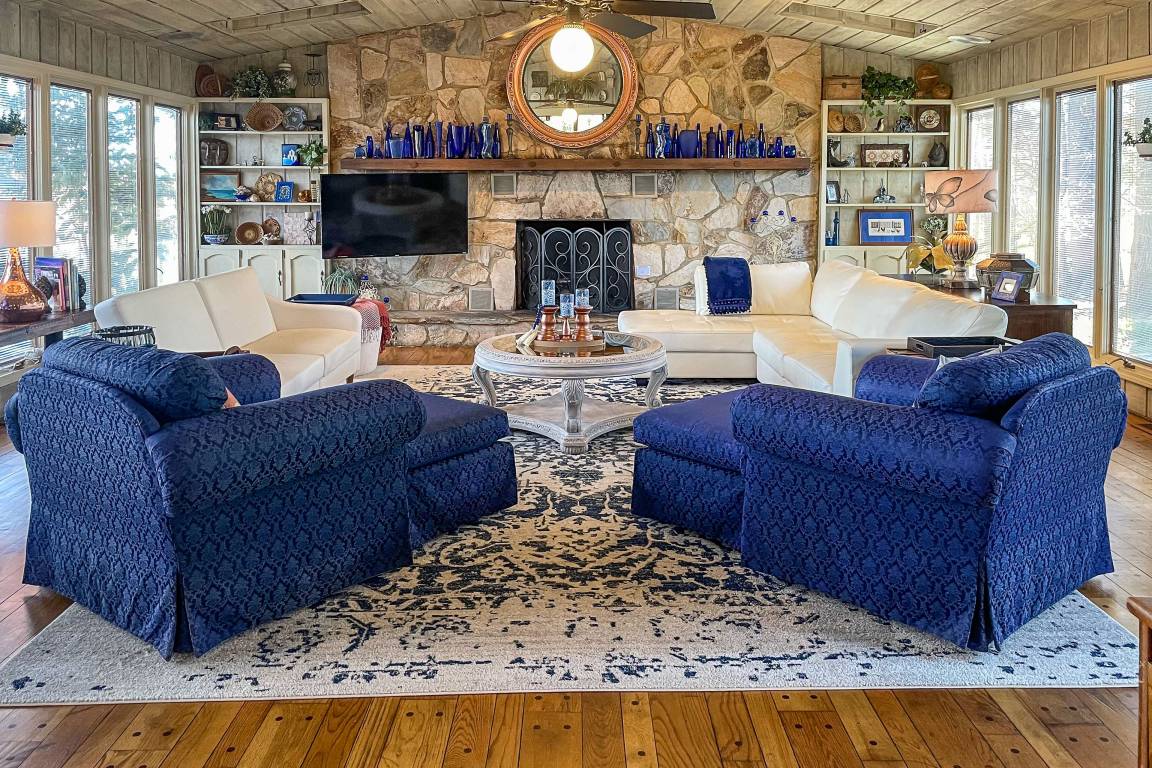 222 M² House ∙ 3 Bedrooms ∙ 9 Guests - Shelton Vineyards, Dobson