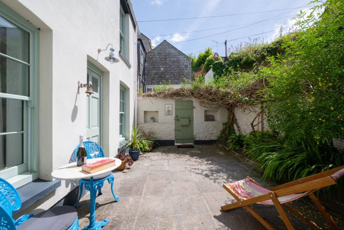 Cottage ∙ 2 Bedrooms ∙ 4 Guests - Fowey