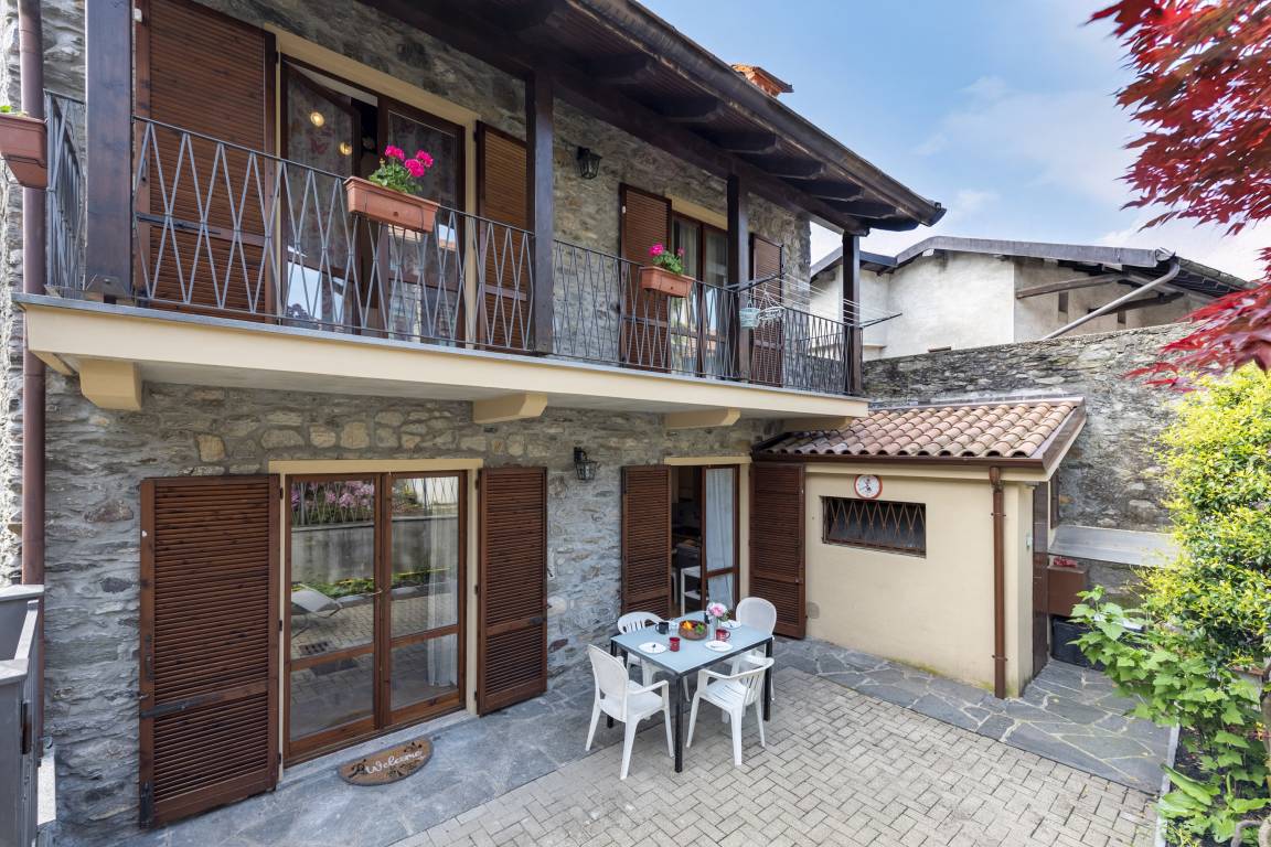 82 M² Maison De Vacances ∙ 2 Chambres ∙ 4 Personnes - Stresa