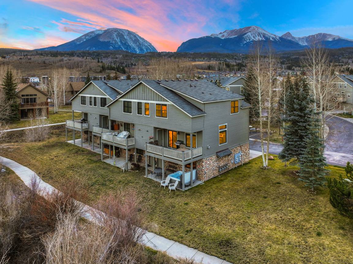 187 M² House ∙ 4 Bedrooms ∙ 10 Guests - Silverthorne, CO