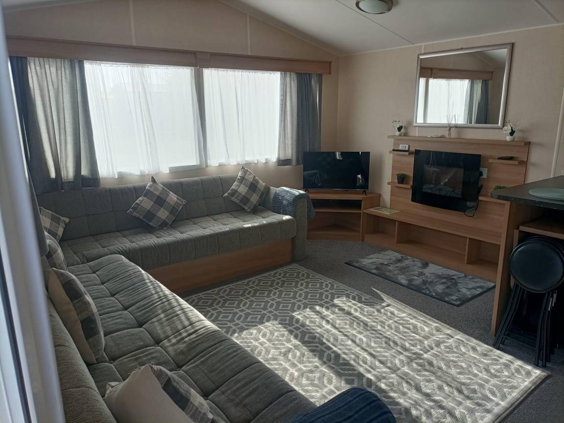 120 M² Cabin ∙ 3 Bedrooms ∙ 6 Guests - Lincolnshire