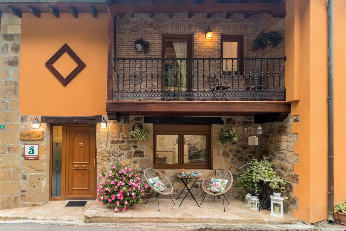 150 M² Maison De Vacances ∙ 3 Chambres ∙ 7 Personnes - Solares