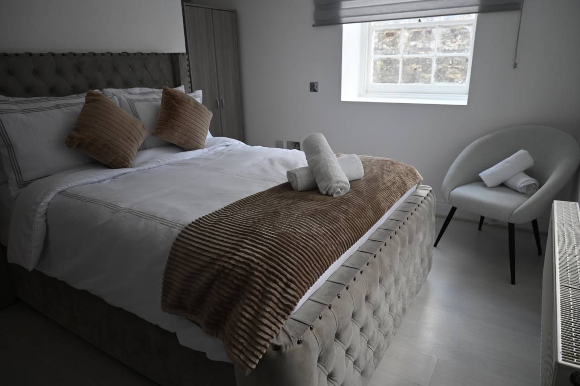 55 M² Apartment ∙ 2 Bedrooms ∙ 5 Guests - London City Airport (LCY)