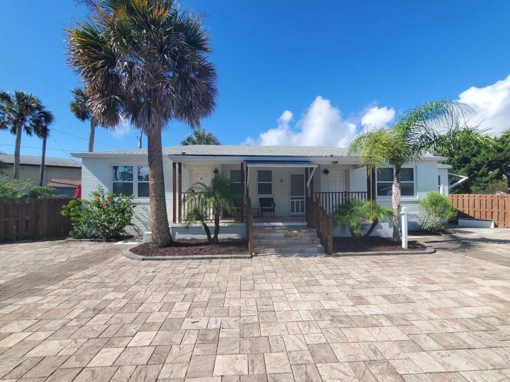 House ∙ 4 Bedrooms ∙ 12 Guests - St. Augustine Beach, FL