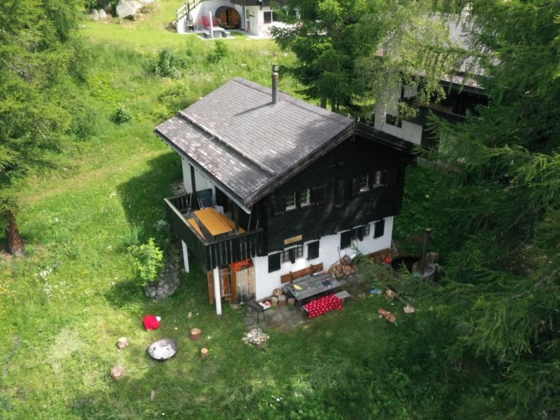 160 M² Ferienhaus ∙ 4 Schlafzimmer ∙ 8 Gäste - Fiesch