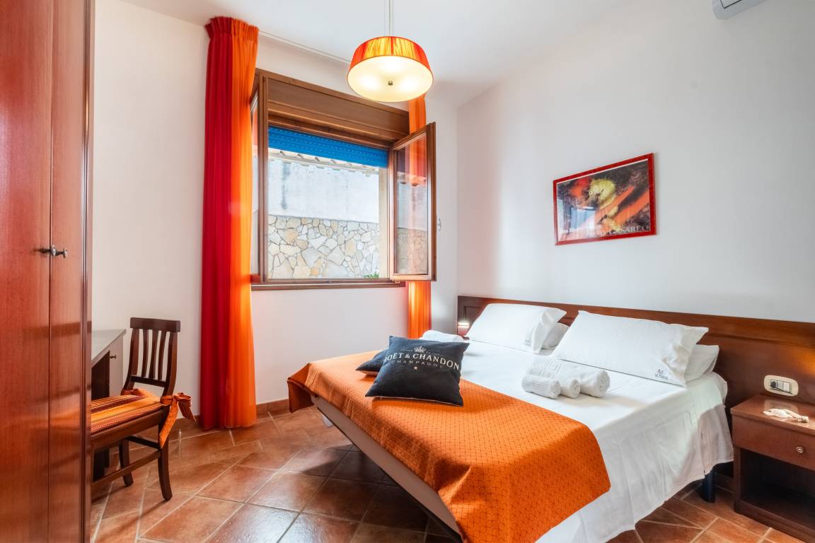 30 M² Bed And Breakfast ∙ 1 Bedroom ∙ 2 Guests - Torre Lapillo